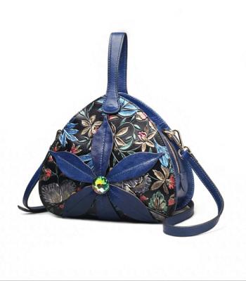 China GBBB-0006,factory direct sale leather lady hand painted crossbody handbag for sale
