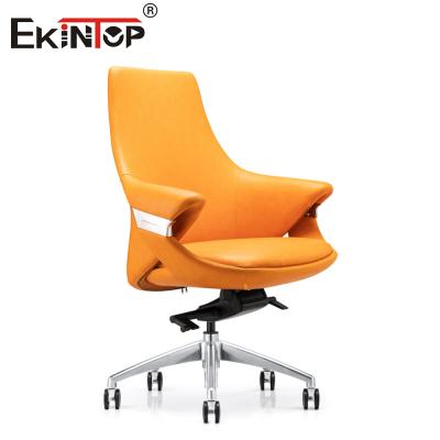 중국 Adjustable Leather Office Chair for Customized Comfort and Ultimate Support 판매용
