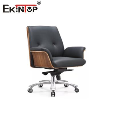 Cina Business Style Black Office Leather Chair Metal Leg with Wheels in vendita