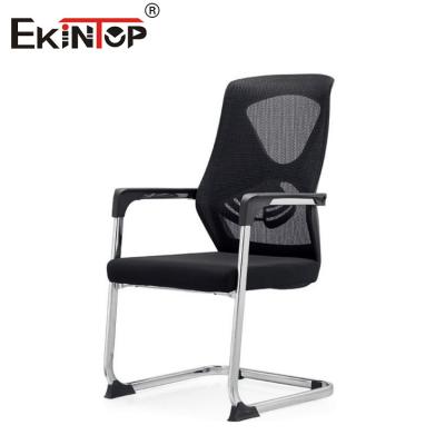 中国 Mid Back Black Mesh Material Conference Office Chair With Armrests 販売のため