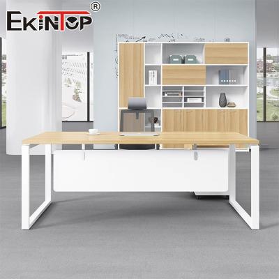 China Commercial-Style Wooden Office Desks for Modern Living Room for sale