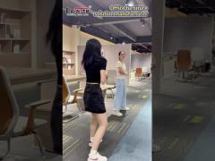 전기는 입지 서 있는 책상 다중기능 금속 재료 OEM을 앉힙니다