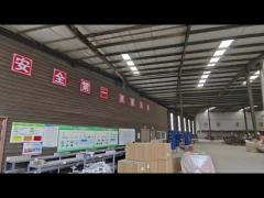 Buitenvloer Co Extrudeerd WPC houten dekbedekking UV-bestand