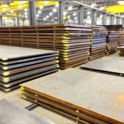 China Carbono suave laminado a alta temperatura da chapa de aço de ASTM Q335 Q355 para o equipamento químico à venda