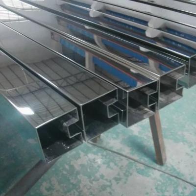 Cina SS304 tubo in acciaio inossidabile profilo speciale tubo in specchio finitura personalizzata forma natura colore in vendita