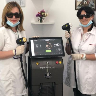 Cina Alta frequenza 1-10HZ 808 Diode Laser depilazione macchina con potenza di uscita 600W in vendita