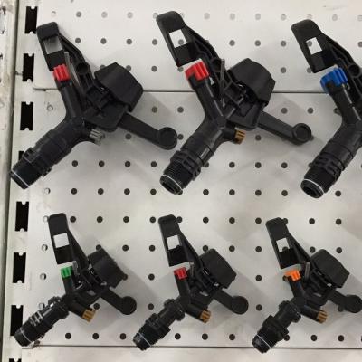 中国 Endurable 1/2'' Rotating Rocker Arm Impact Sprinkler for Garden 360 Farm Irrigation 販売のため