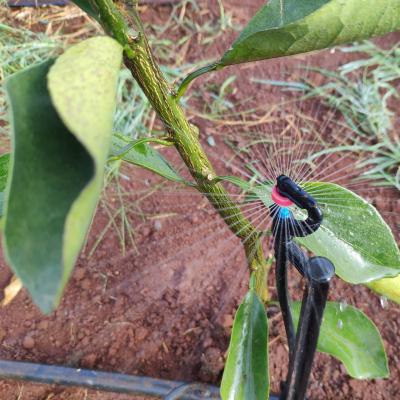 China 360 Degrees Agricultural Water Sprinkler Normal Style for Micro Sprinkler Irrigation à venda