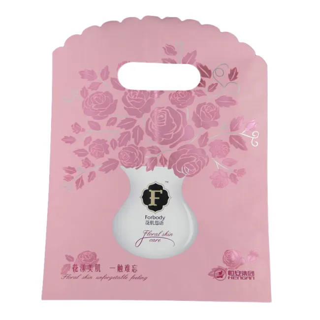 Eco-Friendly Customizable Fashion Gift Bags for Trendy Shoppers