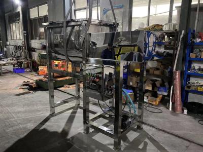 Cina 100L to 10000L Dry Powder Horizontal Ribbon Mixer Double Helix Industrial Powder Liquid Ribbon Mixer in vendita
