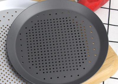 Cina 6,5~ campioni liberi spessi di alluminio a 16 pollici di Pan Non Stick Round 1.6mm della pizza in vendita