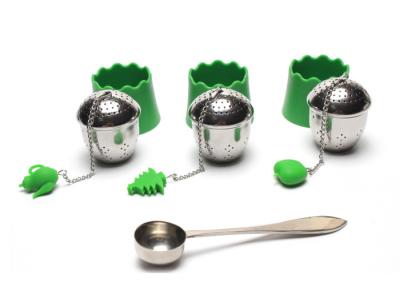 Cina Tè Infuser di acciaio inossidabile con gli alberi di Tray And Metal Chain Plus Apple /Christmas del silicone in vendita