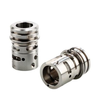 Cina ISO CNC Machining Service 5 Axis Part Aluminium Titanium Brass Stainless Steel Milling in vendita