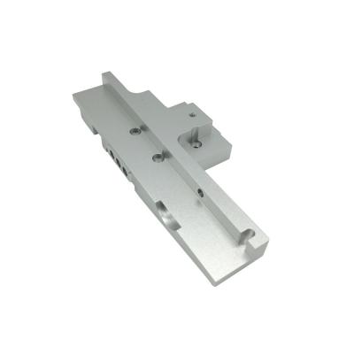 Cina 6063 Aluminum Prototype Precision Cnc Machining Parts Oem in vendita