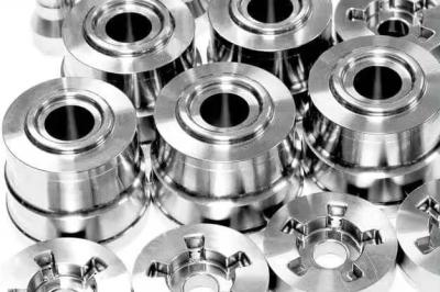 Cina OEM Custom Cast Aluminum CNC Laster Cutting Prototype Service e Lavatrice CNC Machining in vendita