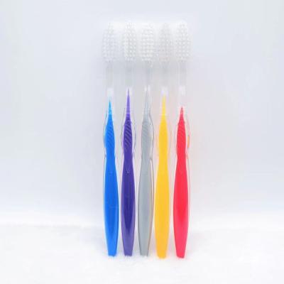 China Wholesale OEM Disposable Toothbrush with Medium Bristle Customized Logo and Packaging Hotel Disposable Toothbrush factory