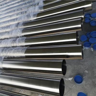 Cina Fabbricazione di tubi in acciaio inossidabile con superficie speculare in vendita