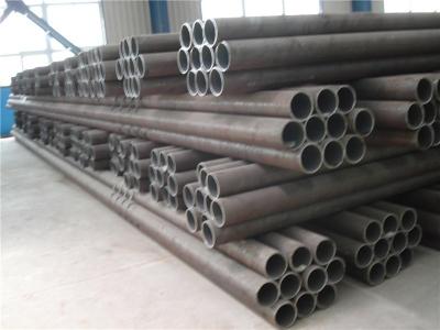 Cina La cucitura diritta di acciaio inossidabile di ERW ha saldato i tubi d'acciaio 304 304L 316 316L 321 in vendita