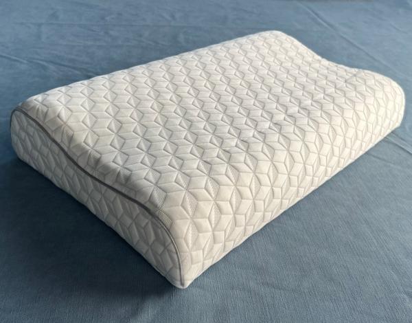 Quality Breathable Washable Memory Foam Pillow For Back And Side Sleepers for sale