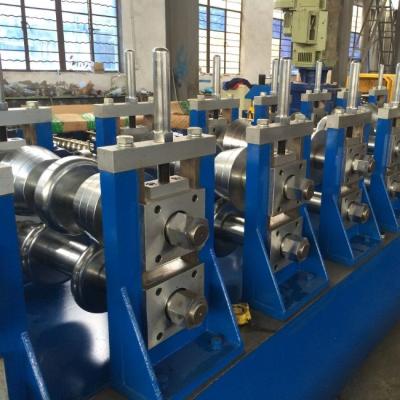 China Customized Highway Guardrail Roll Forming Machine Manufacturers With Durable Forming Rollers for sale