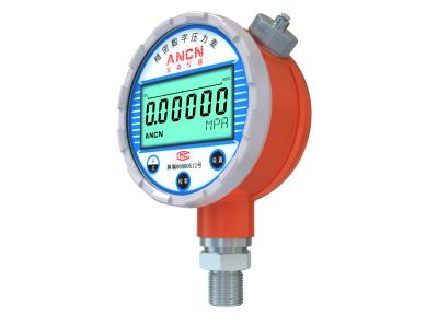 China USB Communication Digital Liquid Pressure Gauge 12 Million Data Storage Capacity for sale