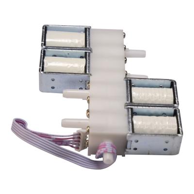 Cina Miniatura Micro Valvola elettrica di acqua solenoide DC 12V 2 modi normalmente chiuso per massaggiatore in vendita