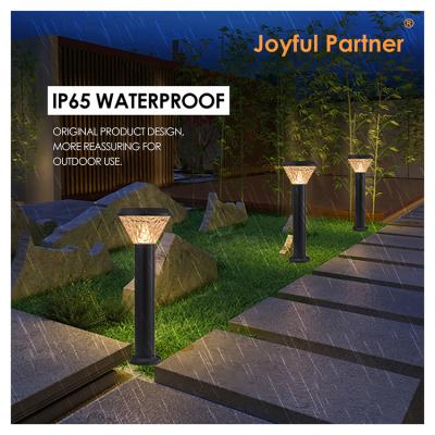 China Solar Pathway Lighting With Remote Control Long-lasting Performance 5W Warm White Solar Charging With Auto ON/OFF for sale