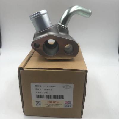 China 1-13710589-0 Isuzu 6HK1 Engine Water Pump Pipe Connector for sale