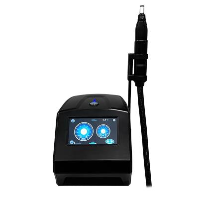 China Fabriekslaser schoonheidsapparatuur Draagbare acne litteken donkere vlekken Zwarte hoofdverwijdering Q Switched ND YAG Laser Tattoo Removal Machine Te koop