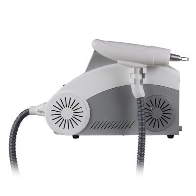 Cina Rimozione del tatuaggio/pigmento con laser Nd Yag Picosecond Carbon Peeling Skin Whitening Blackhead in vendita