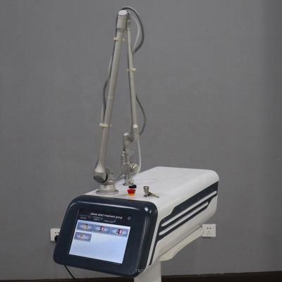 Cina DPL fabbrica portatile RF frazionato micro bisogno aghi frazionati radio frequenza per il corpo pixel microneedle frazionato RF in vendita