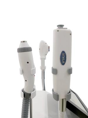 Cina 3 in 1 Multifunzione Q-switched IPL+RF+Nd Yag Laser Hair Tattoo Removal Machine in vendita