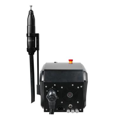 Cina J13 500W Rimozione del pigmento Nd Yag Laser Tattoo Removal Machine 532nm 1064nm 1320nm Carbon Peeling Machine in vendita