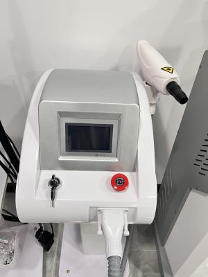 China J300 Pigment Removal Best selling 1064nm 532nm 1320nm Q Switched Nd Yag Laser Tattoo Removal Huid whitening Machine Te koop