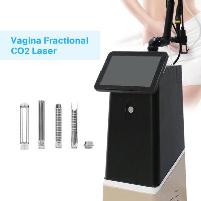 Κίνα Υδάτινη ψύξη Co2 Laser Beauty Machine με 10,4 ίντσες χρωματική οθόνη αφής αφαιρέσεων ραγάδων Laser Machine προς πώληση