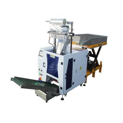 China semi-automatic bulk products weighing packaging machine for large number of screws nuts hardware for sale