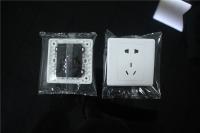 China Automatic Customized Horizontal Pillow Socket Outlet Packaging Machine for sale