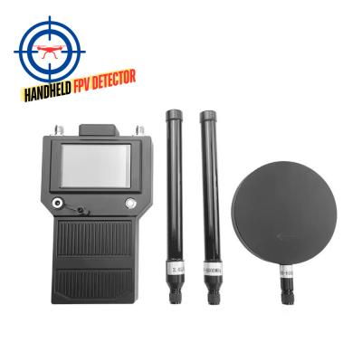 China Handheld 3000 Meters FPV DJI Drone Detector 400MHz 2.4GHz 5.2G 5.8G Portable Detection for sale