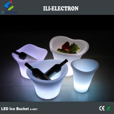 中国 再充電可能な led led プラスチック製の氷のバケツ 防水 ワイヤレス ポータブル パーティー用 販売のため