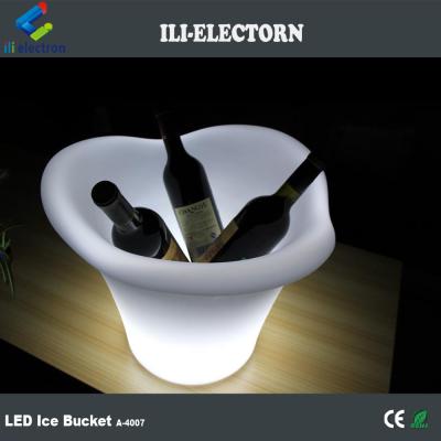 中国 再充電可能な led led プラスチック製の氷のバケツ 防水 ワイヤレス ポータブル パーティー用 販売のため