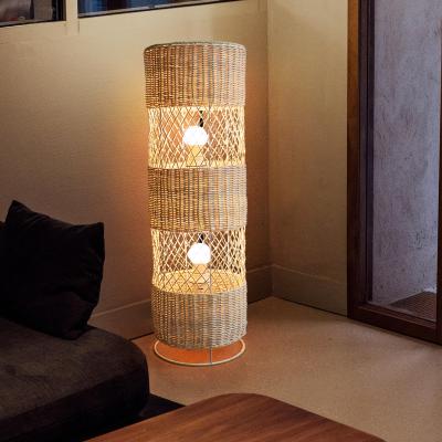 中国 Creative led standing lamp  bedroom floor lamp rattan standing floor lamp 販売のため