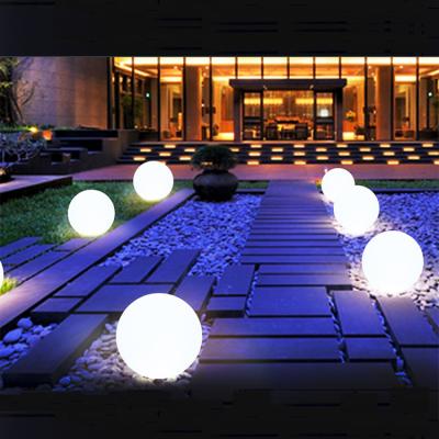 Cina solar power ball for ground /recharginng ball for events / wiring balls for hotel in vendita