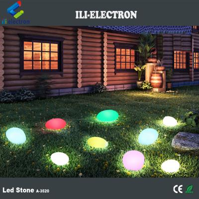 Cina Outdoor yard lawn plastic led decorations lights in vendita