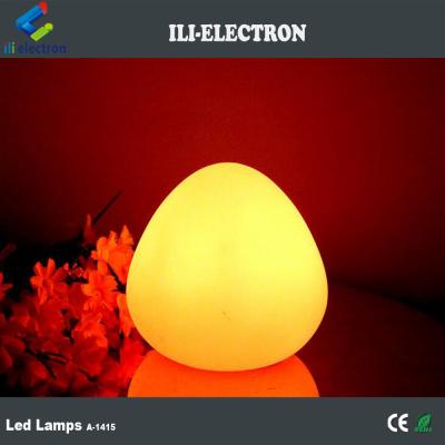 Cina Lampada a LED colorata a forma di uovo con controllo remoto in vendita
