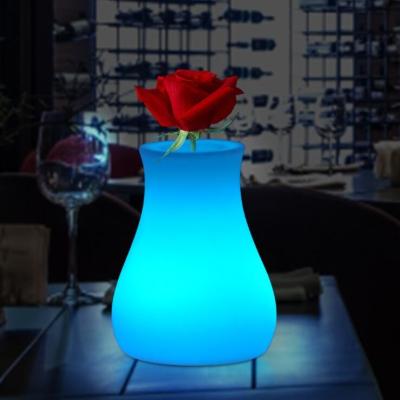 Cina 3500K Piccole lampade a vaso a LED Cambiamento di colore per la decorazione in vendita