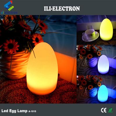 Cina Lampada a forma di uovo senza fili IP65 resistente all'acqua con base del caricabatterie in vendita