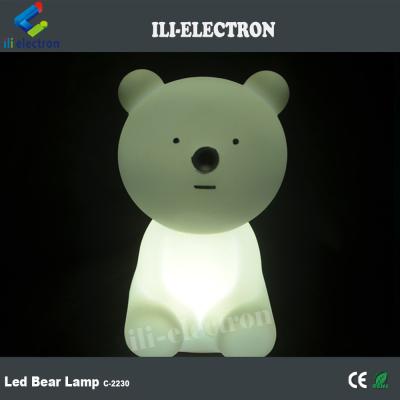 Cina Cartoon Bear Rechargeable LED Table Lamp in vendita