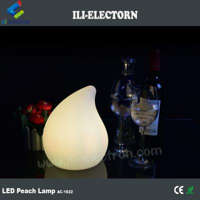 Cina color changing illuminated peach shape table lamps in vendita