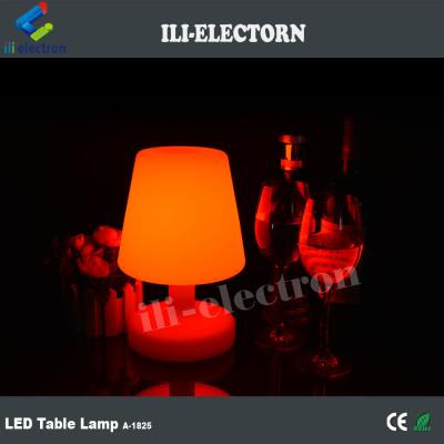 中国 Factory cheap price full color multi color led table lamp 販売のため