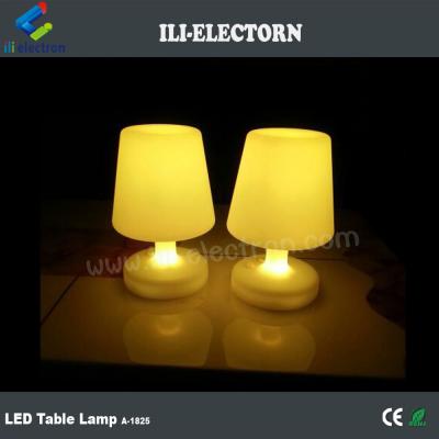 中国 Factory cheap price full color multi color led table lamp 販売のため